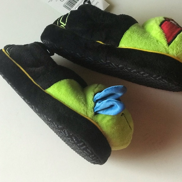 Nickelodeon | Shoes | Boys Teenage Mutant Ninja Turtles Slippers New ...